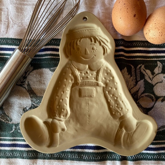 Brown Bag Cookie Art | Kitchen | Raggedy Andy Mold By Brown Bag Cookie ...